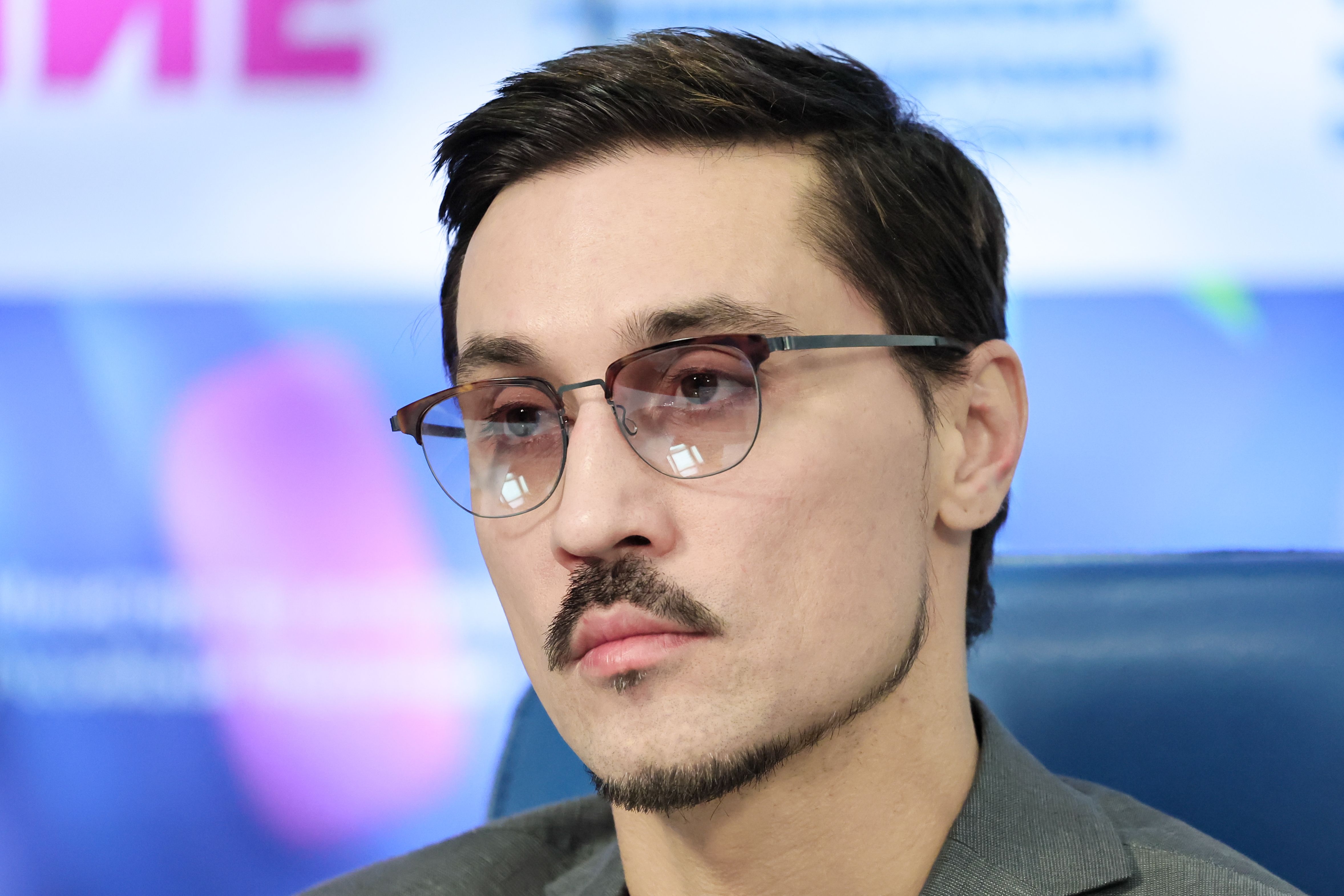 Mash: врачи пообещали вылечить Диму Билана к съёмкам финала шоу "Голос"